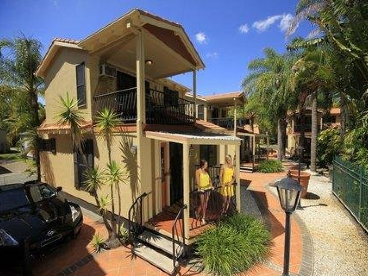 Ashmore Palms Holiday Village - Scoop Digital - Australia's largest ...