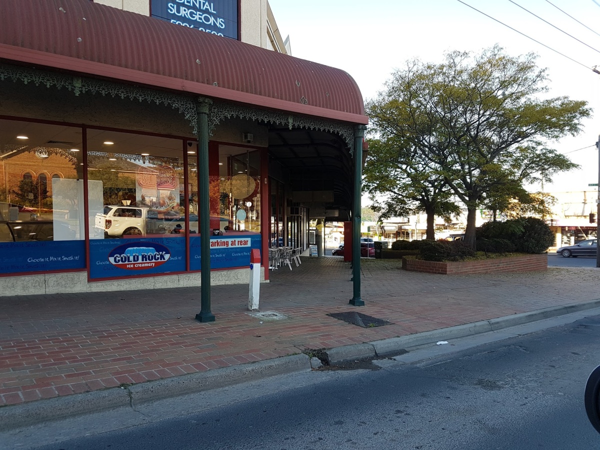 Cold Rock Ice Creamery Cranbourne - Scoop Digital - Australia's largest ...