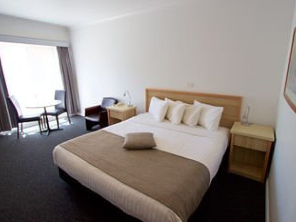 Albury Paddlesteamer Motel - Scoop Digital - Australia's largest ...