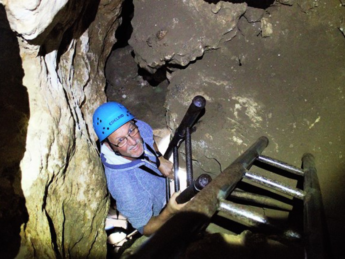 Giants Cave - Scoop Digital - Australia's largest lifestyle & travel ...