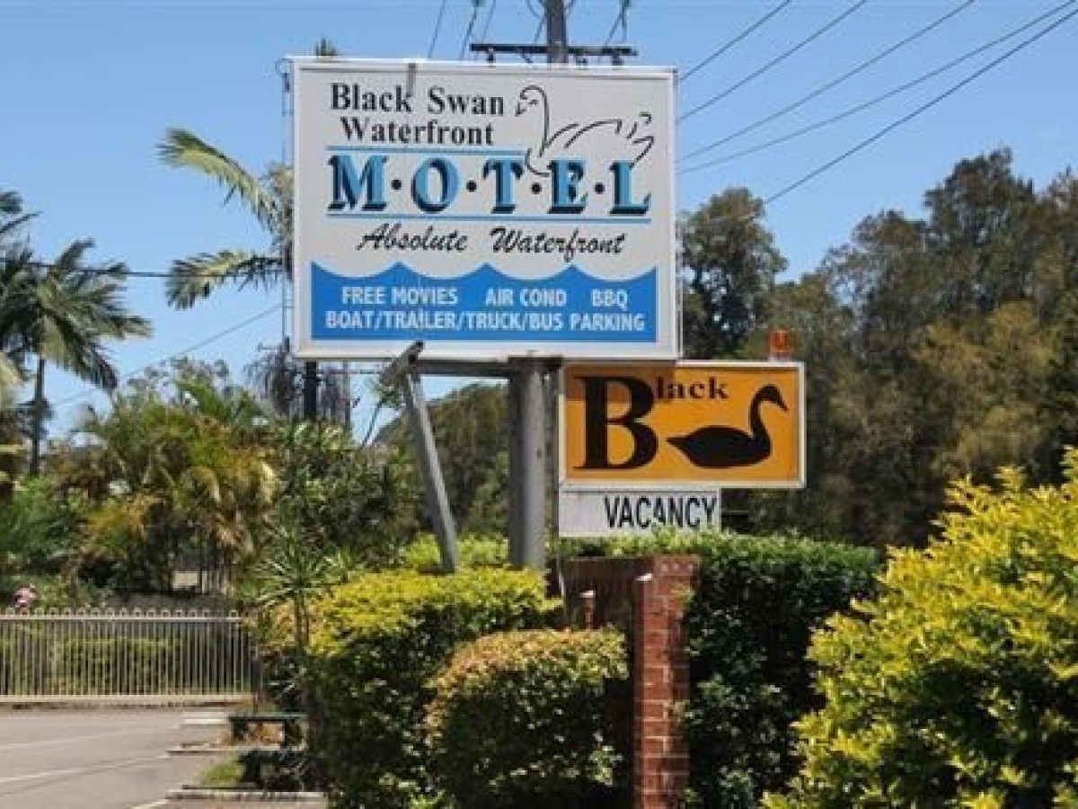 Black Swan Waterfront Motel - Scoop Digital - Australia's largest ...