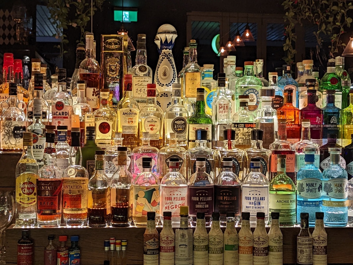 White Rabbit Cocktail Room - Scoop Digital - Australia's largest ...