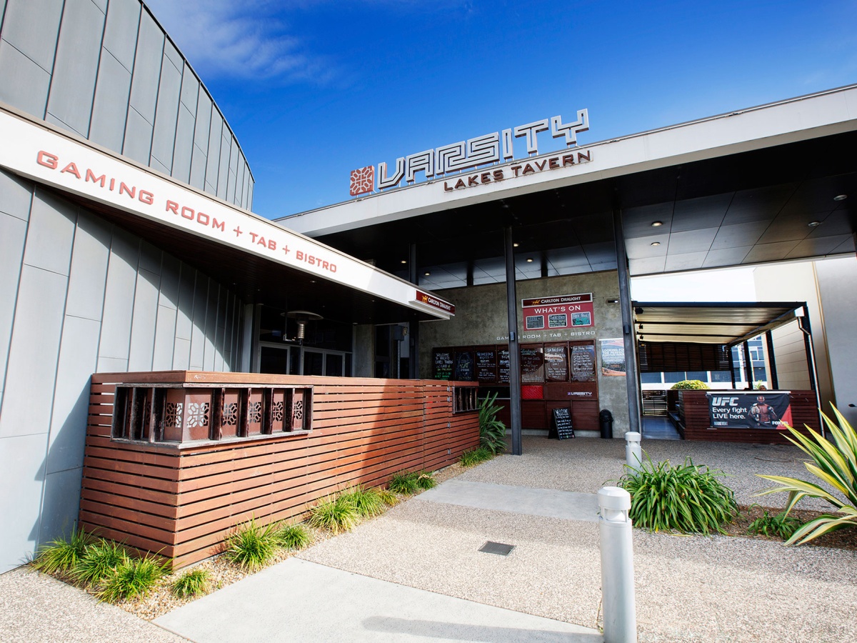 Varsity Lakes Tavern - Scoop Digital - Australia's largest lifestyle ...