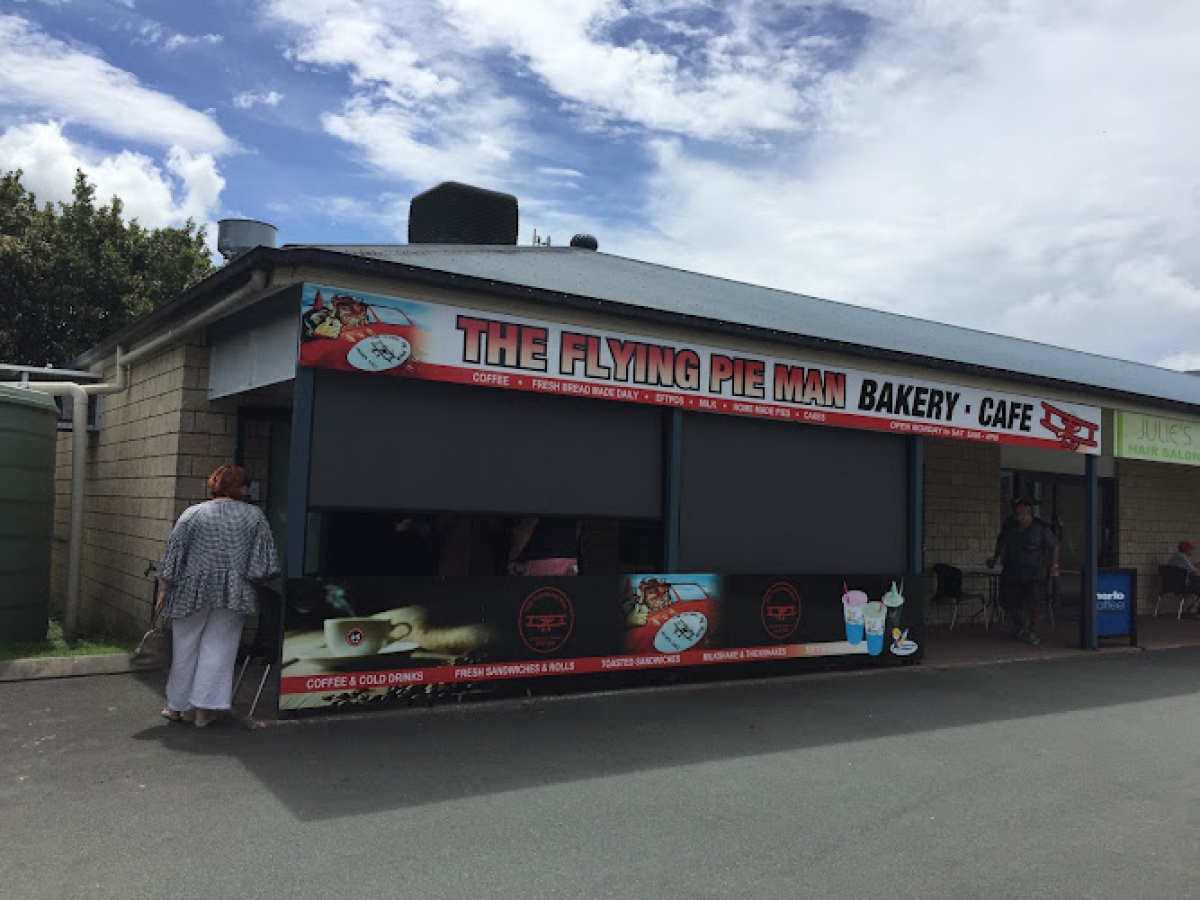 The Flying Pie Man Bakery Cafe - Scoop Digital - Australia's largest ...