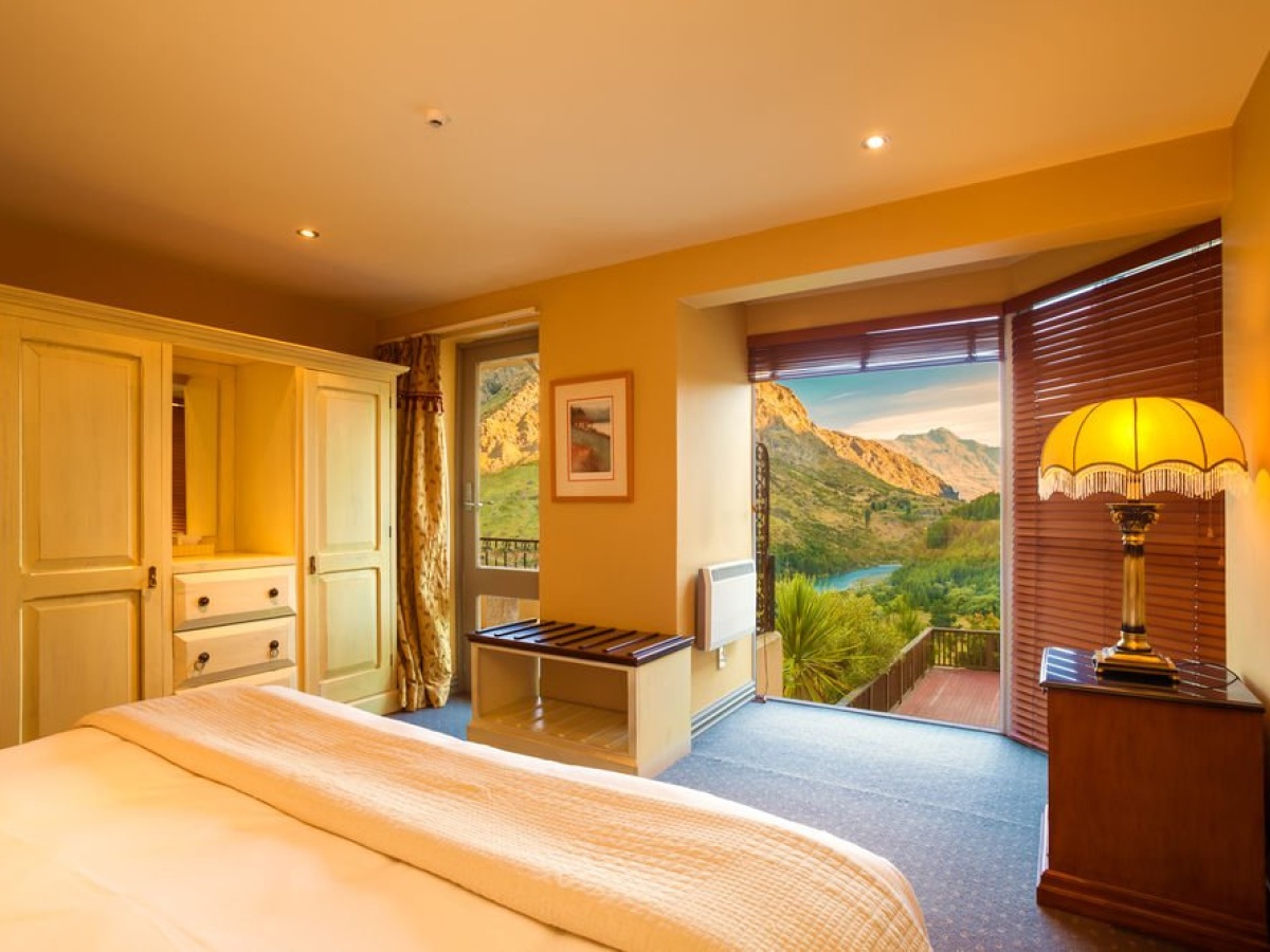 Nugget Point Resort and Spa - Scoop Digital - Australia's largest ...