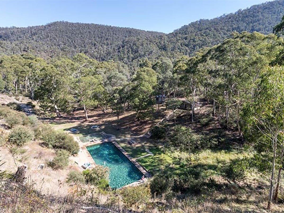 Yarrangobilly Caves Thermal Pool Walk - Scoop Digital - Australia's ...