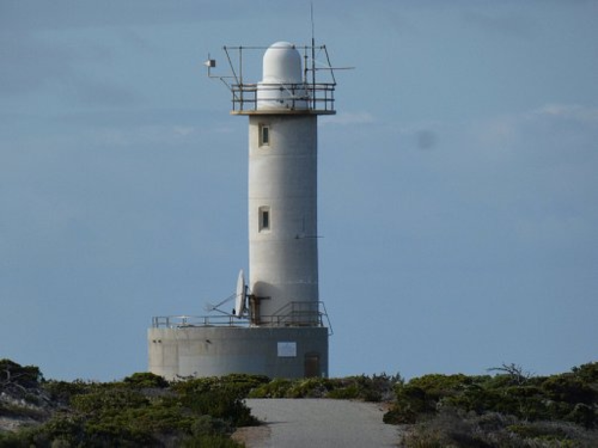 Cave Point Lighthouse - Scoop Digital - Australia's largest lifestyle ...